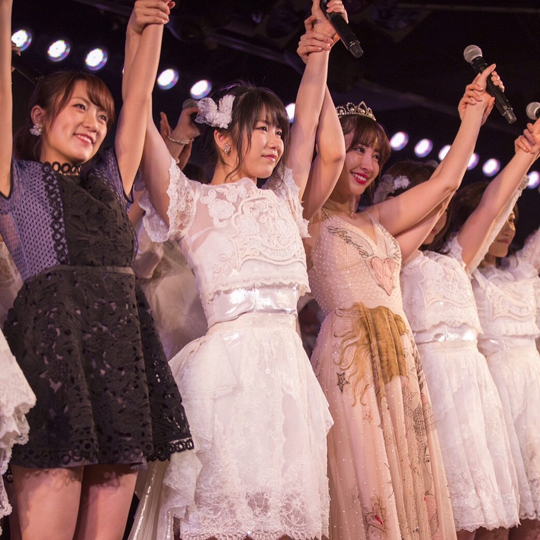 @小嶋陽菜: ♡ #AKB48... - Moe Zine