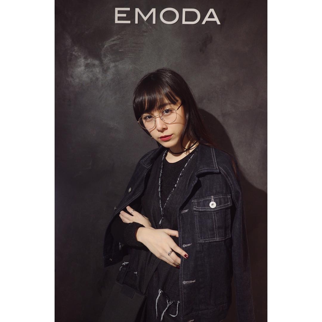 @佐藤ミケーラ: MARK STYLER展示会 お邪魔しました！#thankyou #markstyler #exhibition #emoda #summer #me #fas ...