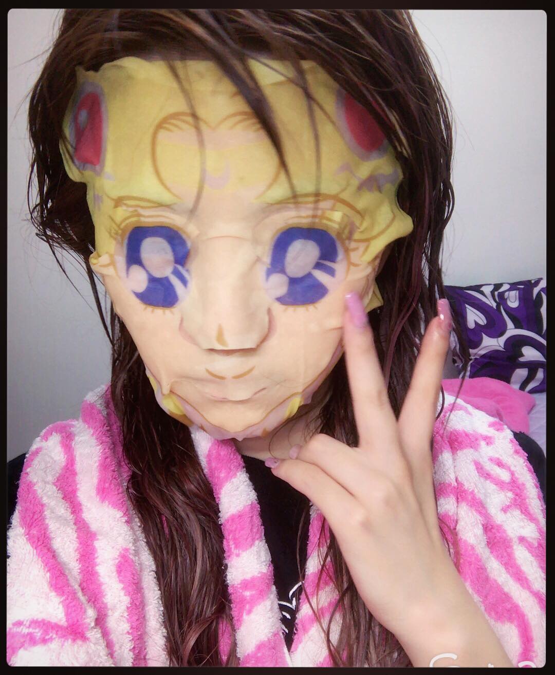 田中れいな 怖。 おばけやんけ Ꙩꙩ † ―― † ―― † ―― セーラームーン パック ローズの香り 見