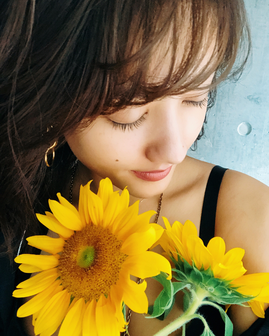 @谷まりあ: お花は欠かせない今日も素敵な一日を #maria_flower... - Moe Zine