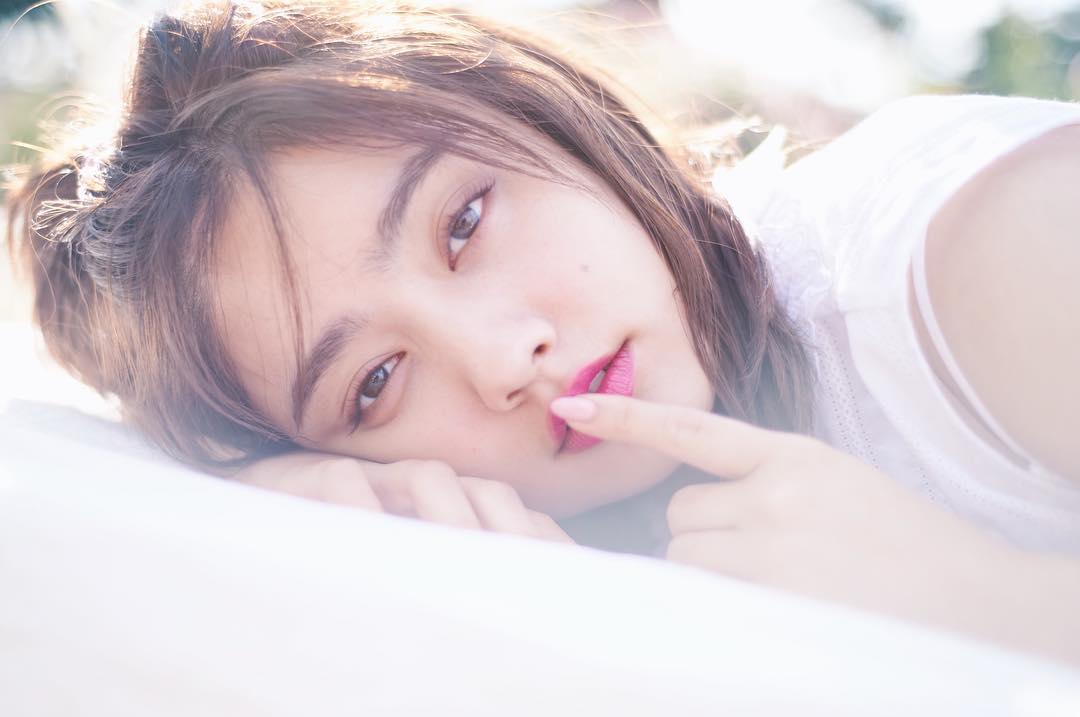 @谷まりあ: @vivi_mag_official ナチュラルな写真撮ってもらえましたよん完成楽しみ... - Moe Zine