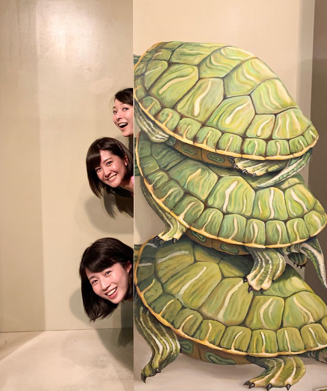 @田中萌: #GW #トリックアート #池谷アナ不在... - Moe Zine