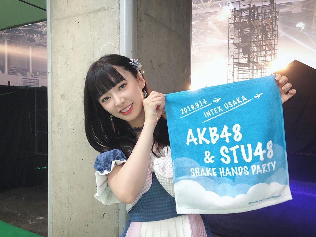 @武藤十夢: AKB&STUの合同握手会 ありがとうございましたー . . #akb48 #stu48 #握手会 #大阪 #nowayman #ジワるdays #大好きな人... - Moe Zine