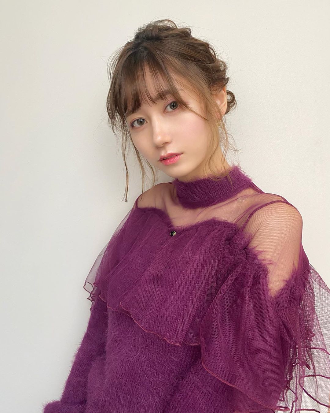 @今野由起子: いつも通ってる @so.hair_ の @so.tkg_5 さんに忘年会の為にヘアアレンジして頂きました〜！ 高木さんは繊細で今っぽいヘアアレンジをしてくれるか ...