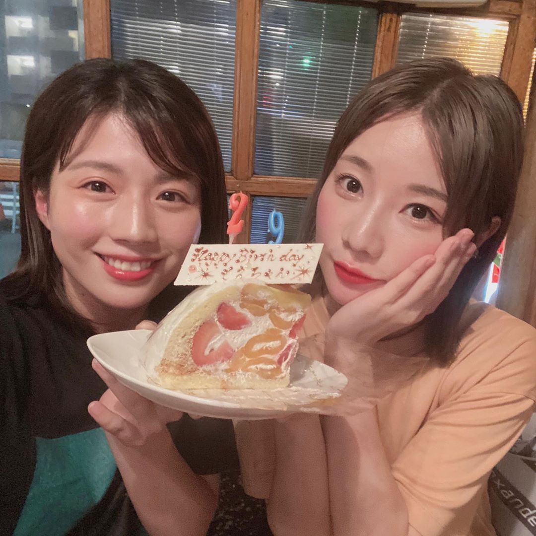 田中萌 ちょっと前の話ですが あいなさん Ainayamauchi3131 と 夜ご飯たべたらお祝いしてもらっちゃいました あいな