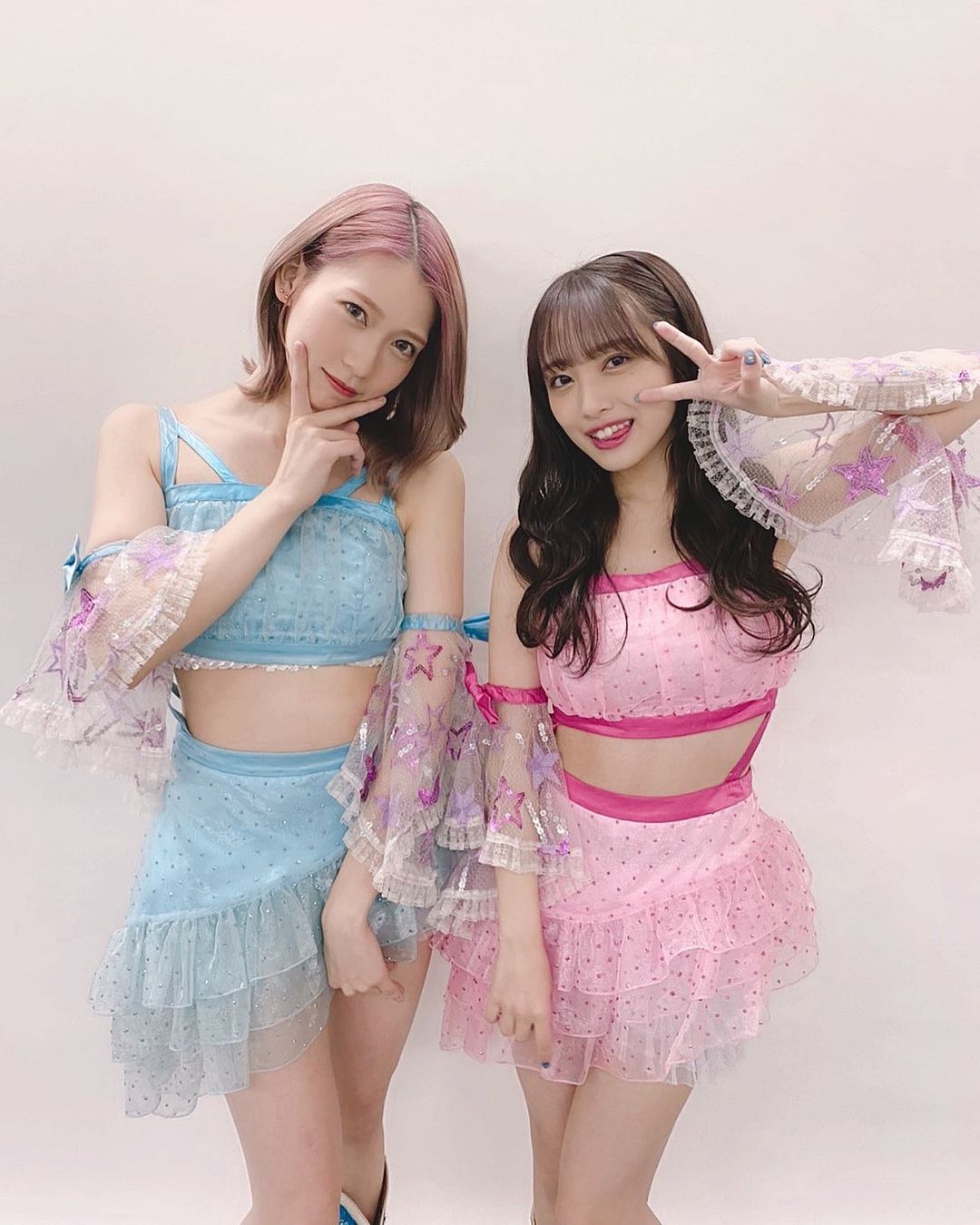 @向井地美音: * 7年前に劇場公演で着てた衣装 えもえも！ #もぎおん #AKB衣装... - Moe Zine