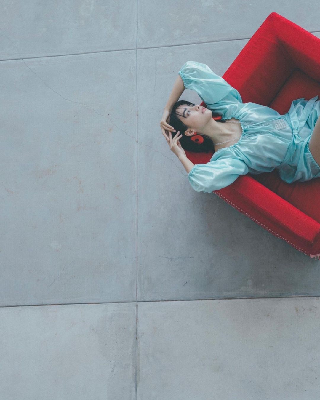 @山本美月: 25ans 初めて載ってます。 是非。... - Moe Zine