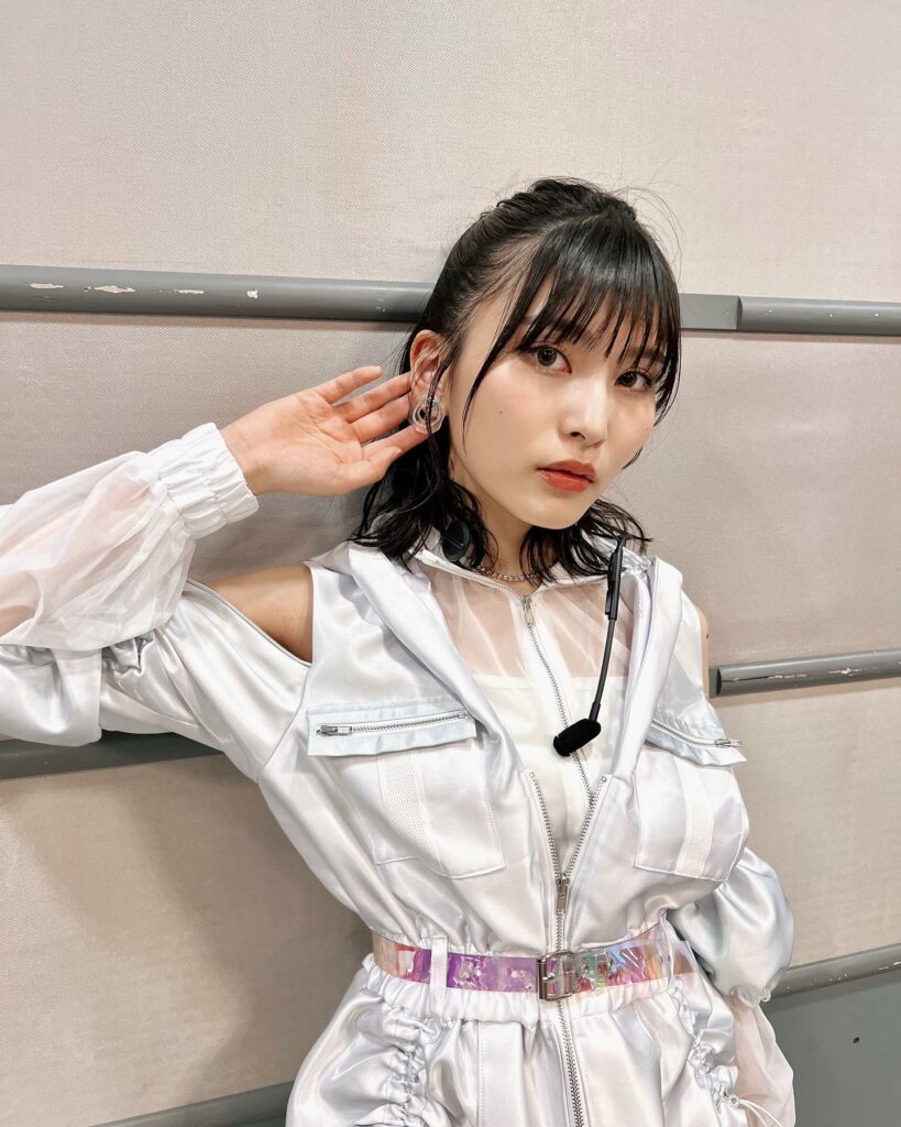 akb衣装 - Moe Zine