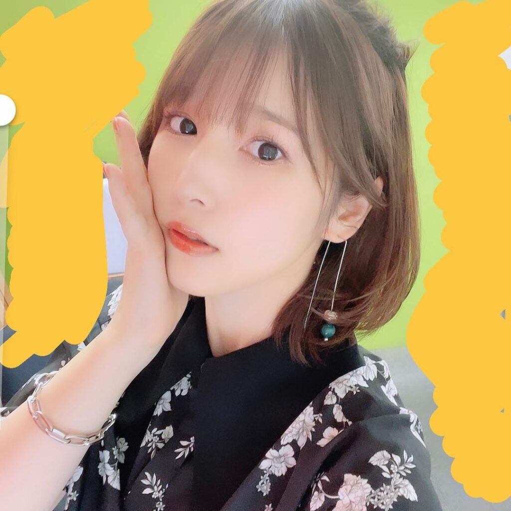 Maaya Uchida - Moe Zine