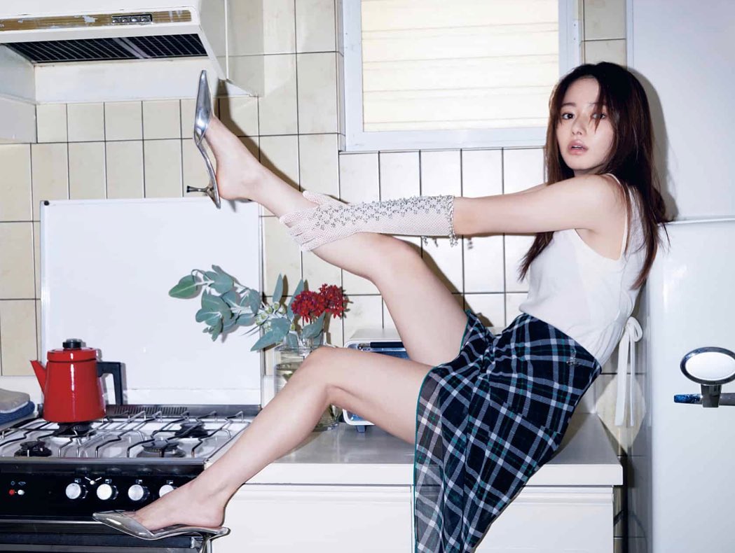 山本舞香 Bis Web Moe Zine