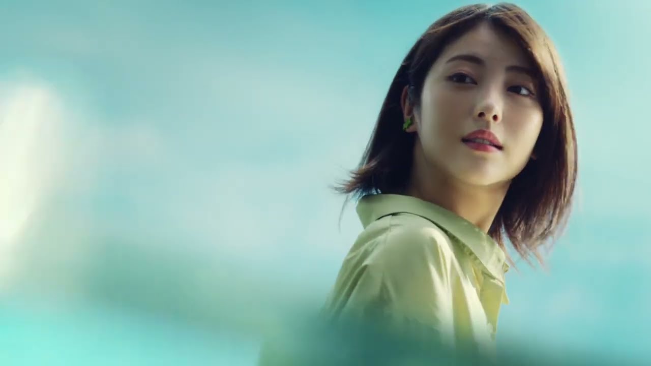 【い･ろ･は･す】 天然水 浜辺美波 TVCM「私に気持ちいい新しい水のカタチ」 全国篇 15秒 I Lohas TVCF - Moe Zine