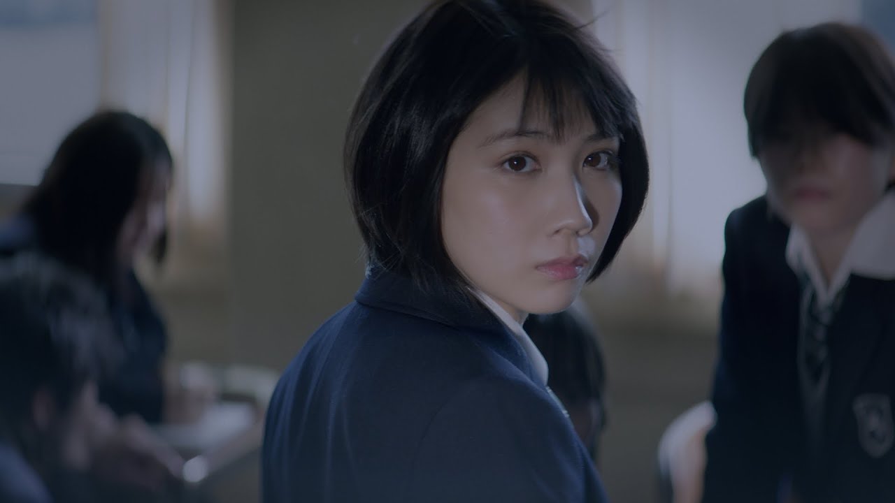 au｜Netflix「恋に恋する松本さん」篇 - Moe Zine