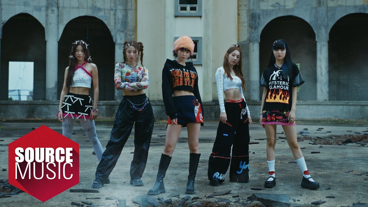 LE SSERAFIM (르세라핌) 'ANTIFRAGILE' OFFICIAL M/V - Moe Zine