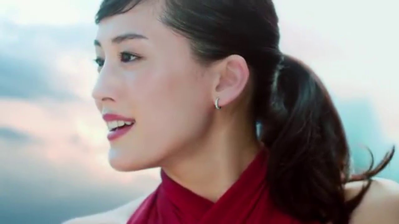 SK-II #Change Destiny: 綾瀬はるか 美しき30代の、新たな始まり - Moe Zine