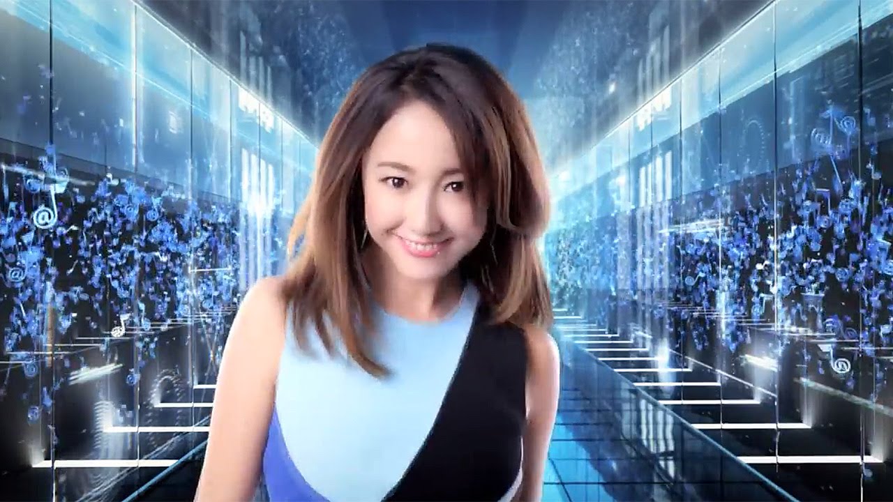 沢尻エリカ、華麗なランウエー披露！ 「NifMo」CM - Moe Zine