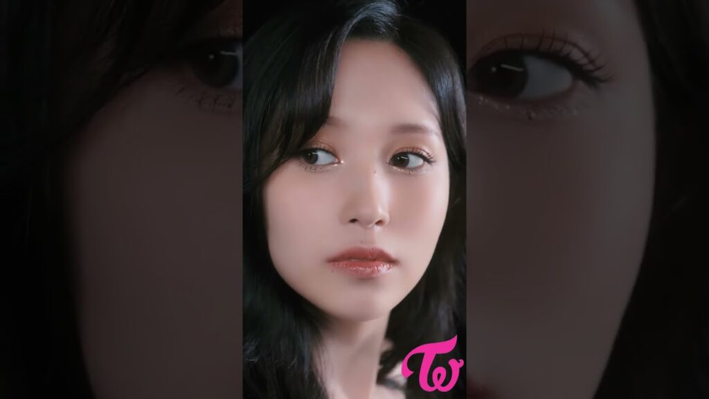 mina twice - Moe Zine