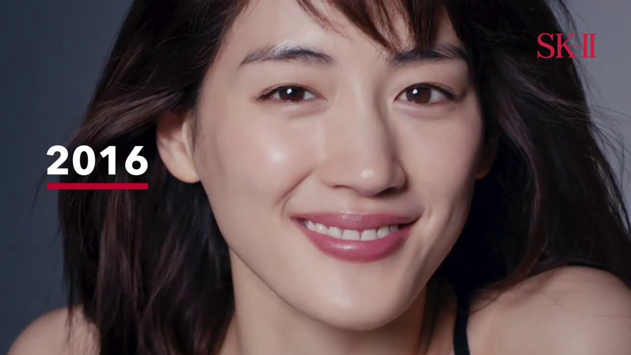 綾瀬はるかさんのクリアな素肌の秘密 | SK-II - Moe Zine