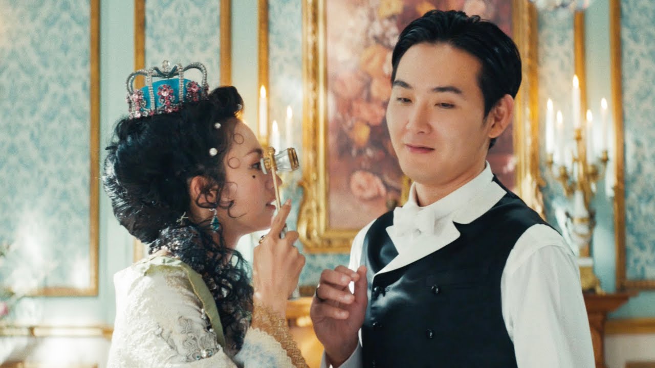 UQUEEN・満島ひかりの女王の喝に松田龍平タジタジ／UQ mobile CM - Moe Zine