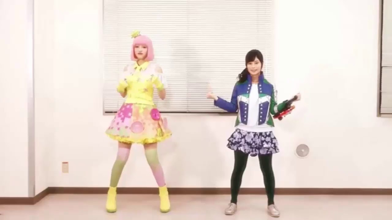 Sakurako Okubo Luka Matsuda Kyutama Dancing - Moe Zine
