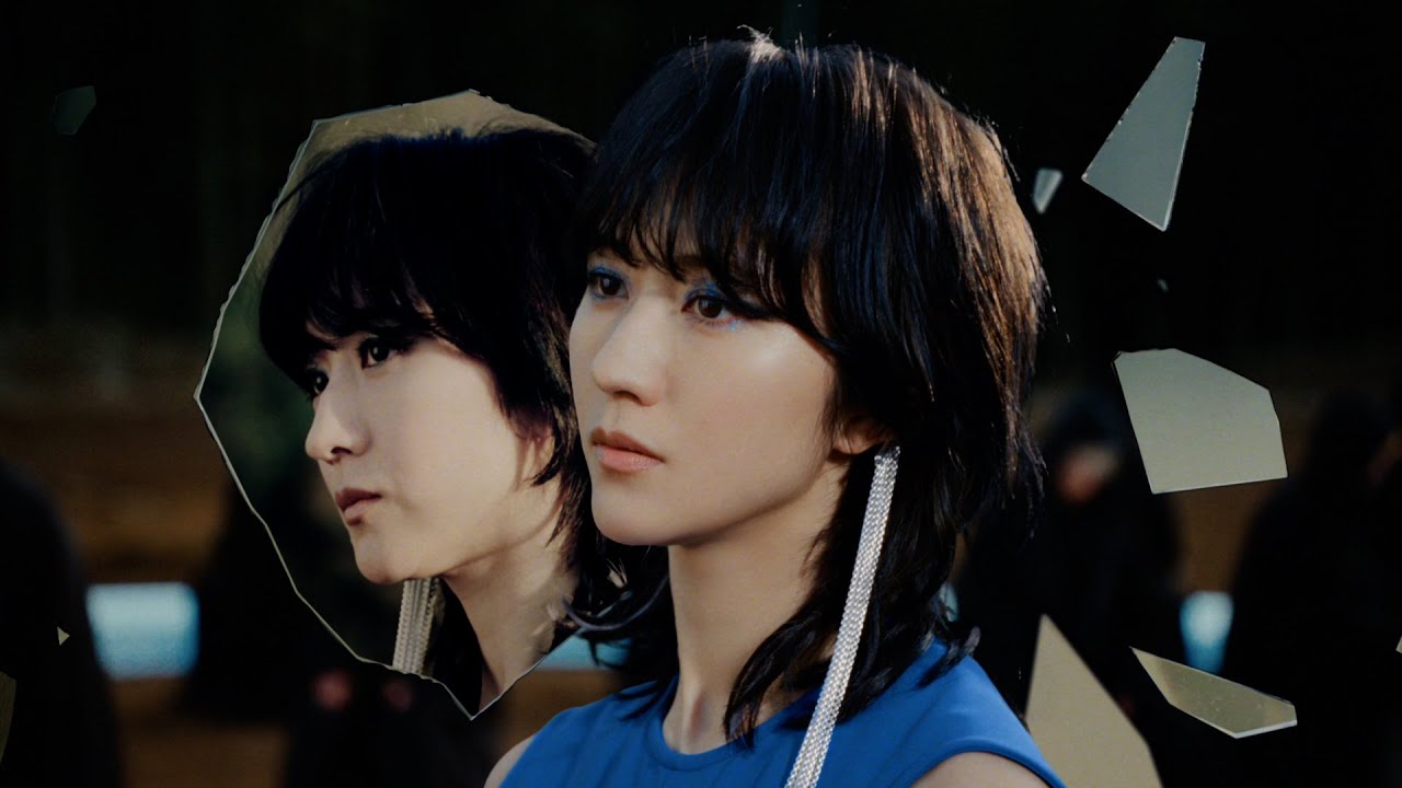 土生瑞穂、パーマスタイルクリエイターに変身！木村昴・kemioら総勢 9 名とランウェイに集結！Eve書き下ろし楽曲 「虎狼来」とのコラボムービーを公開！ - Moe Zine