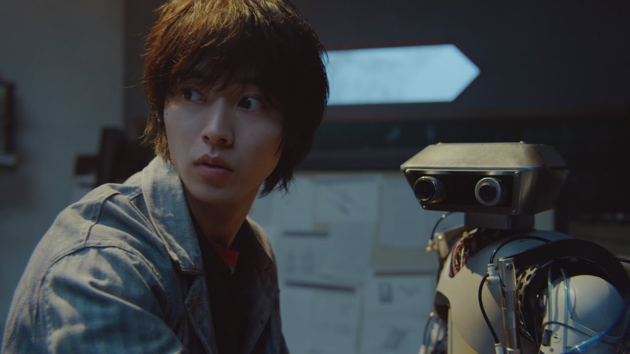 山崎賢人、ロボット科学者に 制服姿の清原果耶、“ロボット”藤木直人が登場 夏菜、原田泰造らも 映画「夏への扉 ―キミのいる未来へ―」特報が公開