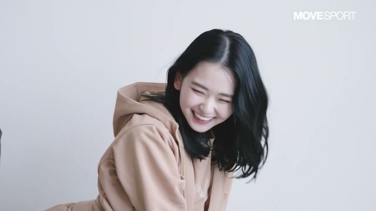 MOVESPORT magazine Anna Yamada - Moe Zine