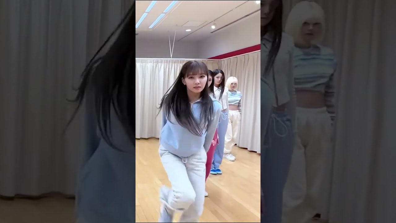 NiziU Mayuka Fancam - Moe Zine