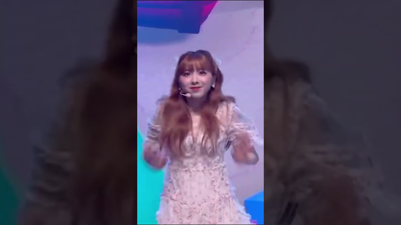 NiziU Riku Fancam - Moe Zine