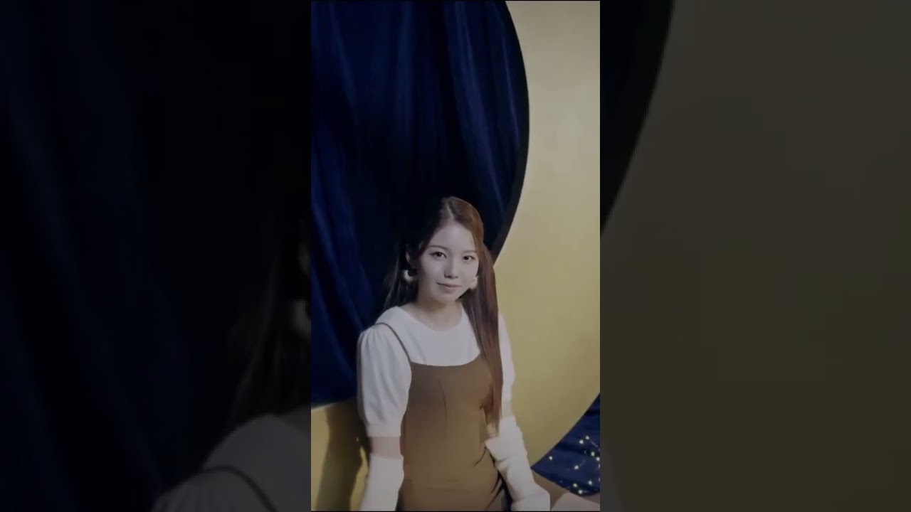 NiziU Ayaka Fancam - Moe Zine