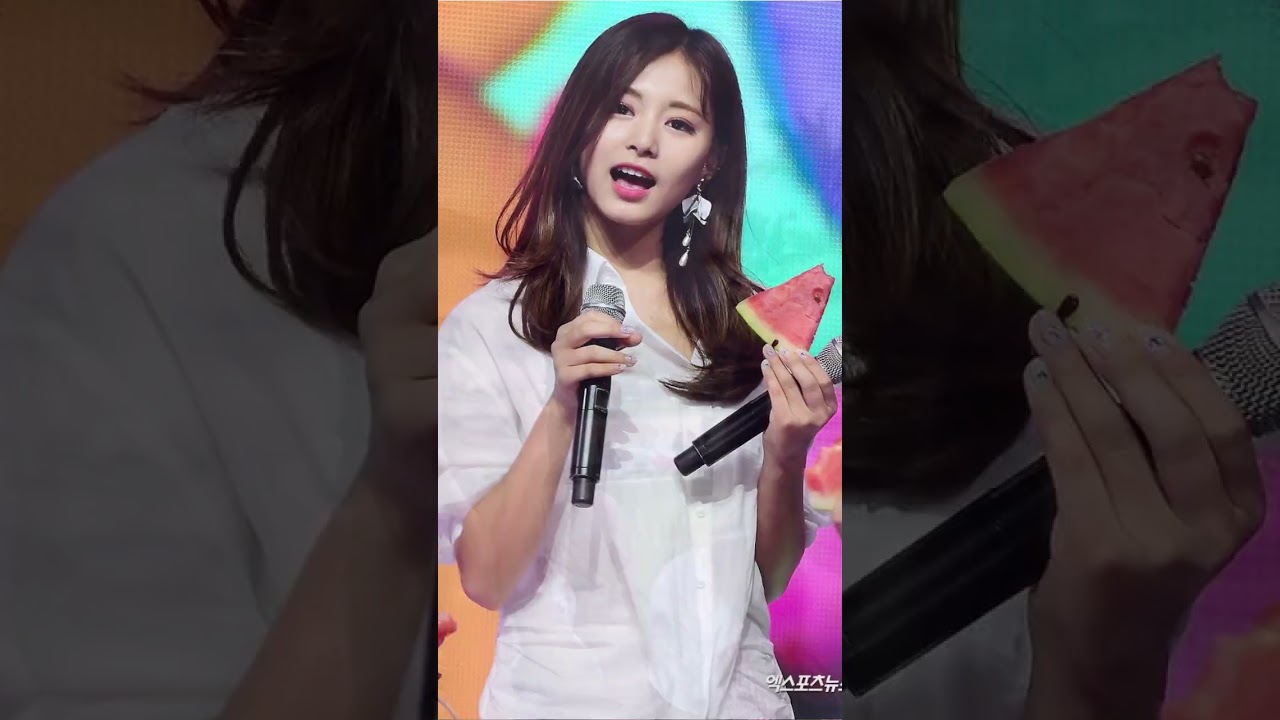 スイカ大好きツウィちゃん #shorts #twice #tzuyu - Moe Zine