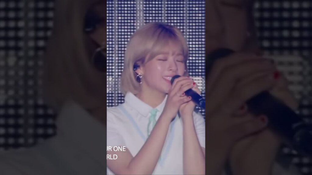 Jeongyeon aegyo - Moe Zine