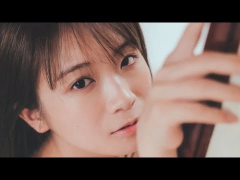 秋元真夏（乃木坂46）スライドショー - Moe Zine