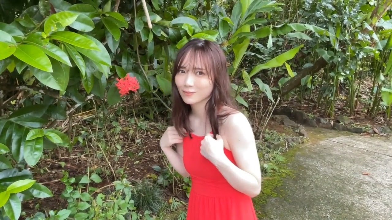 65連発！ 乃木坂46 田村真佑 1st写真集『恋に落ちた瞬間』告知動画集 (720p) - Moe Zine