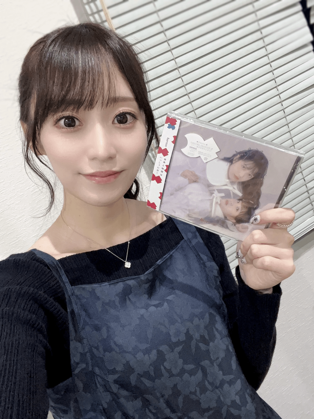 Ishitobi Erika and Koizumi Moeka from ~moe's note~ #34 - Moe Zine