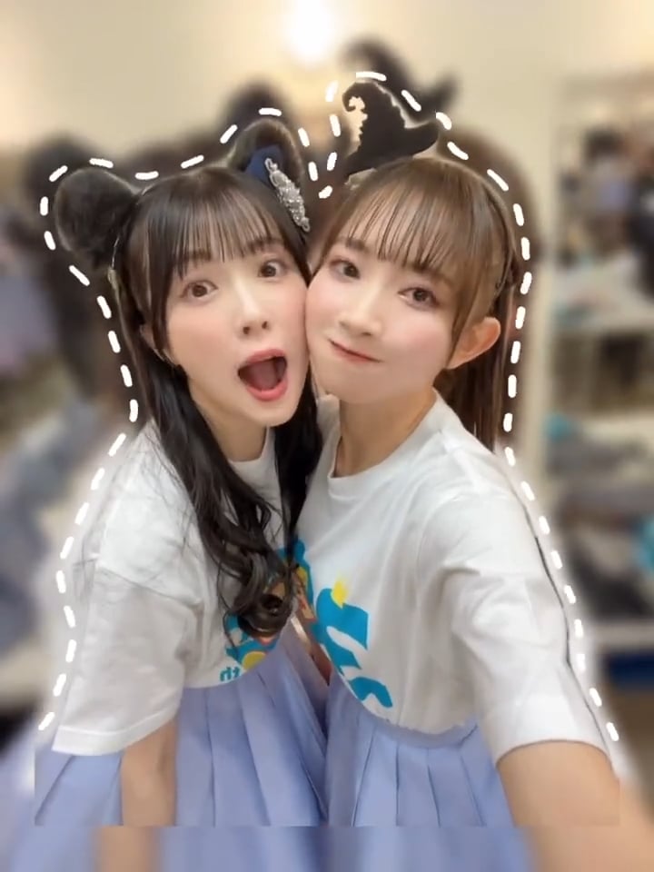 Yuina and Aoyama Nagisa: 💙💜💙💜💙💜💙💜💙💜💙💜 - Moe Zine