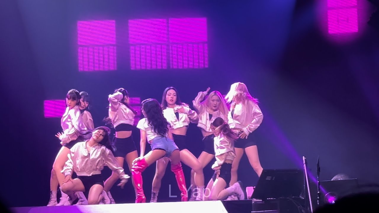 TWICE (MINA) - 7 Rings (Ariana G Cover) Fancam @ TWICE ‘Ready to Be’ Tour Oakland Day 1 (6/12/23 ...