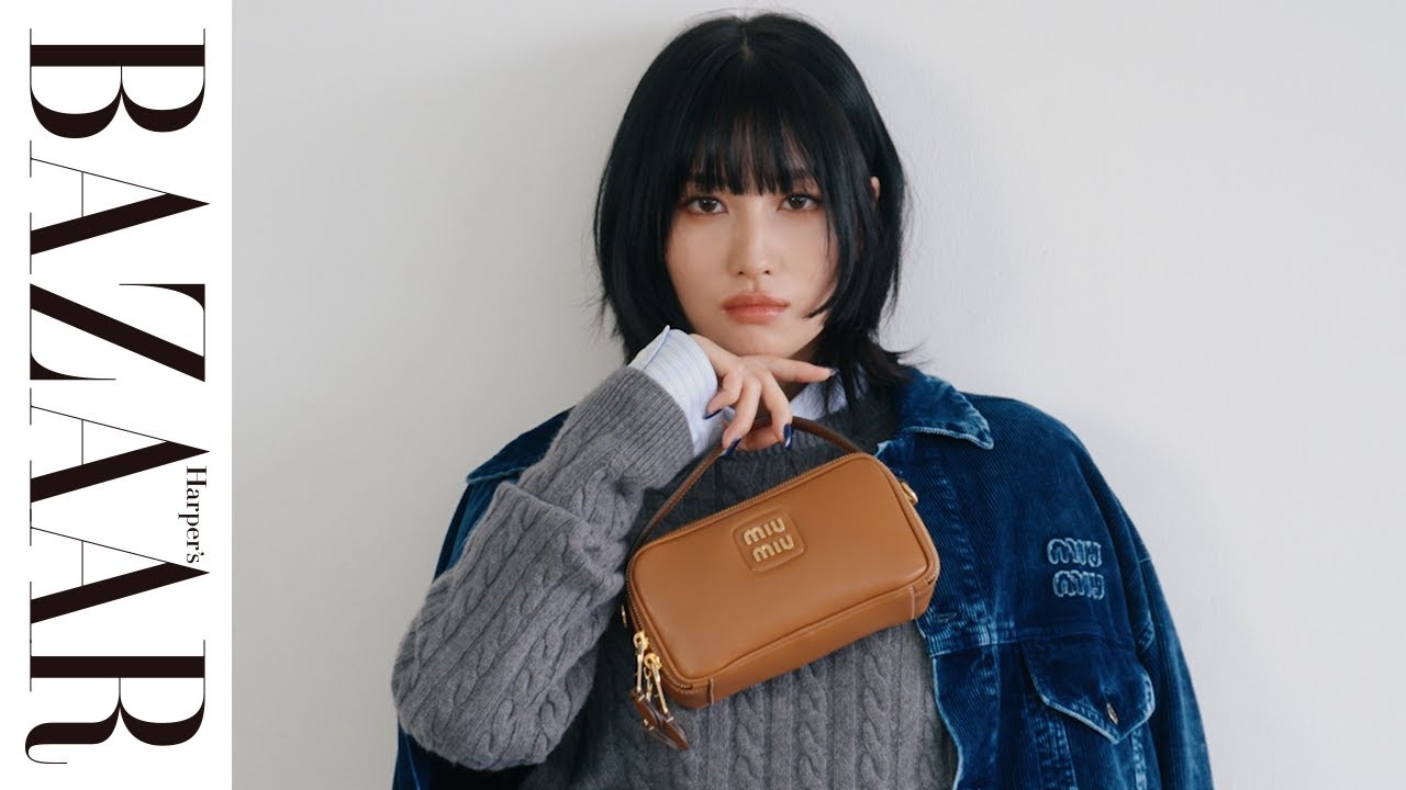 【TWICEモモ】ミュウミュウといざなうホリデーモーメント｜ハーパーズ バザー（Harper's BAZAAR）公式 - Moe Zine