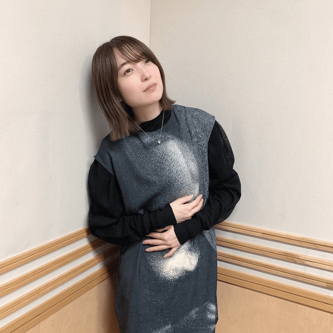 Ueda Reina from『Himitsu Bako』#191 - Moe Zine