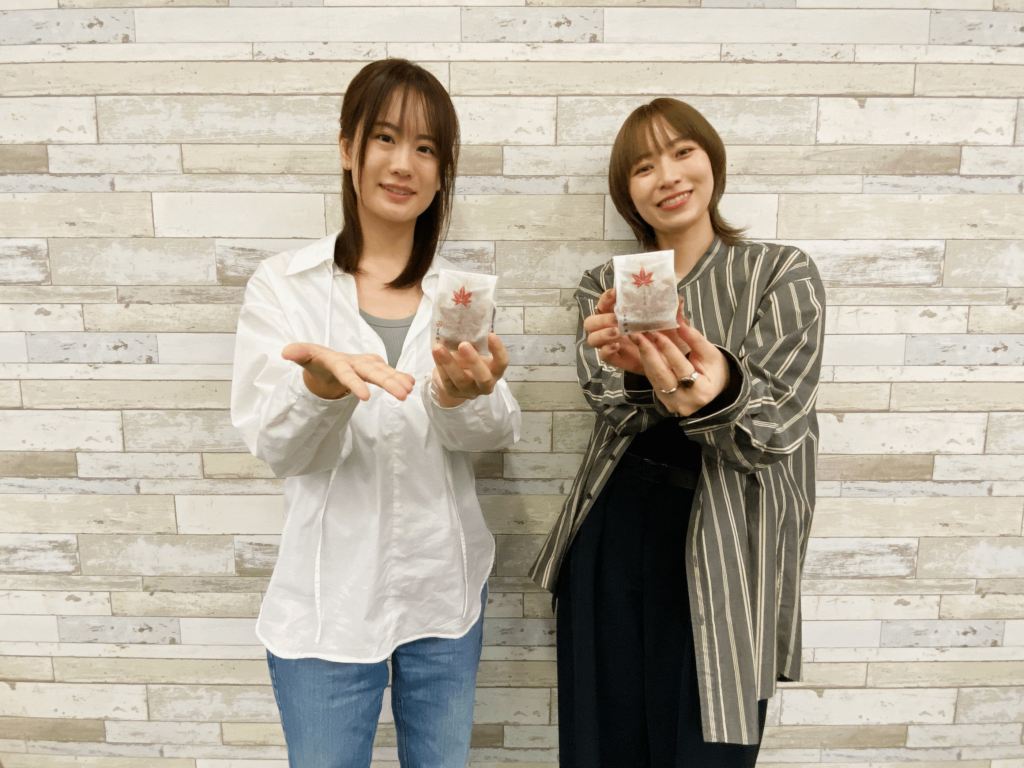 Seto Asami and Aoki Ruriko from Radio「Familia」e Youkoso！#17 - Moe Zine