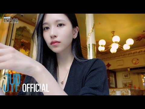 TW-LOG @ 5TH WORLD TOUR ‘READY TO BE’ ep.MINA - Moe Zine