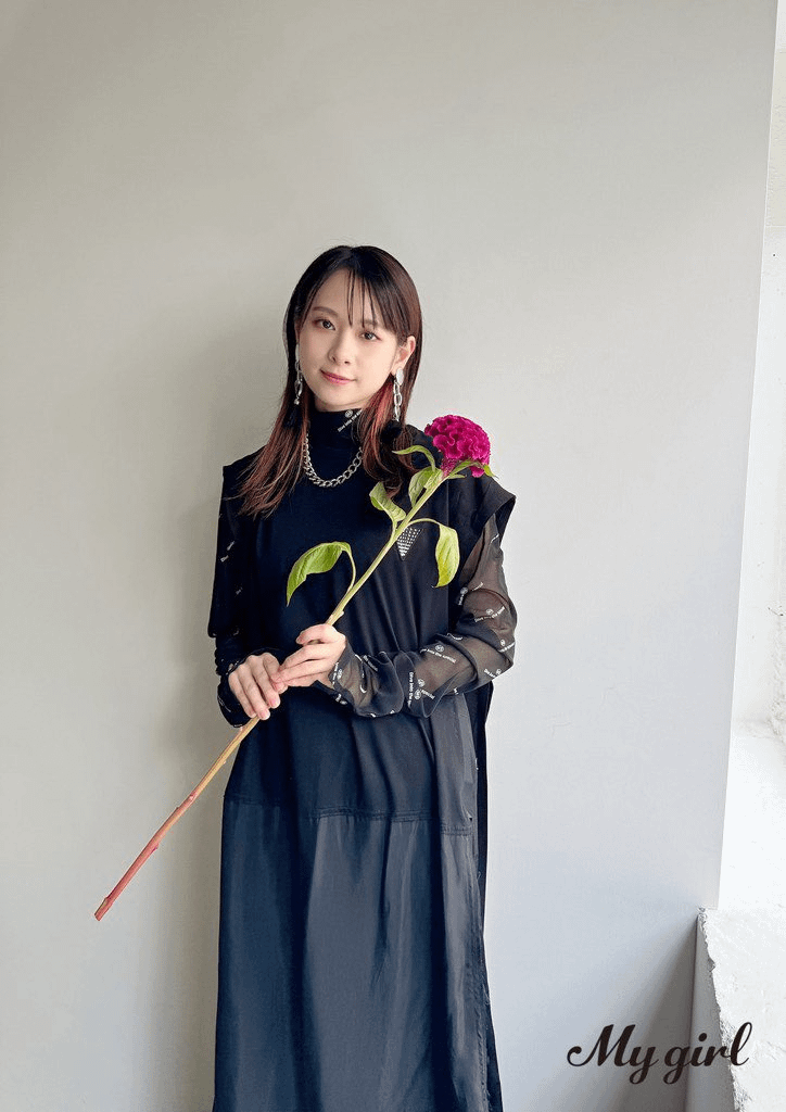 前田佳織里「My Girl vol.38」より - Moe Zine