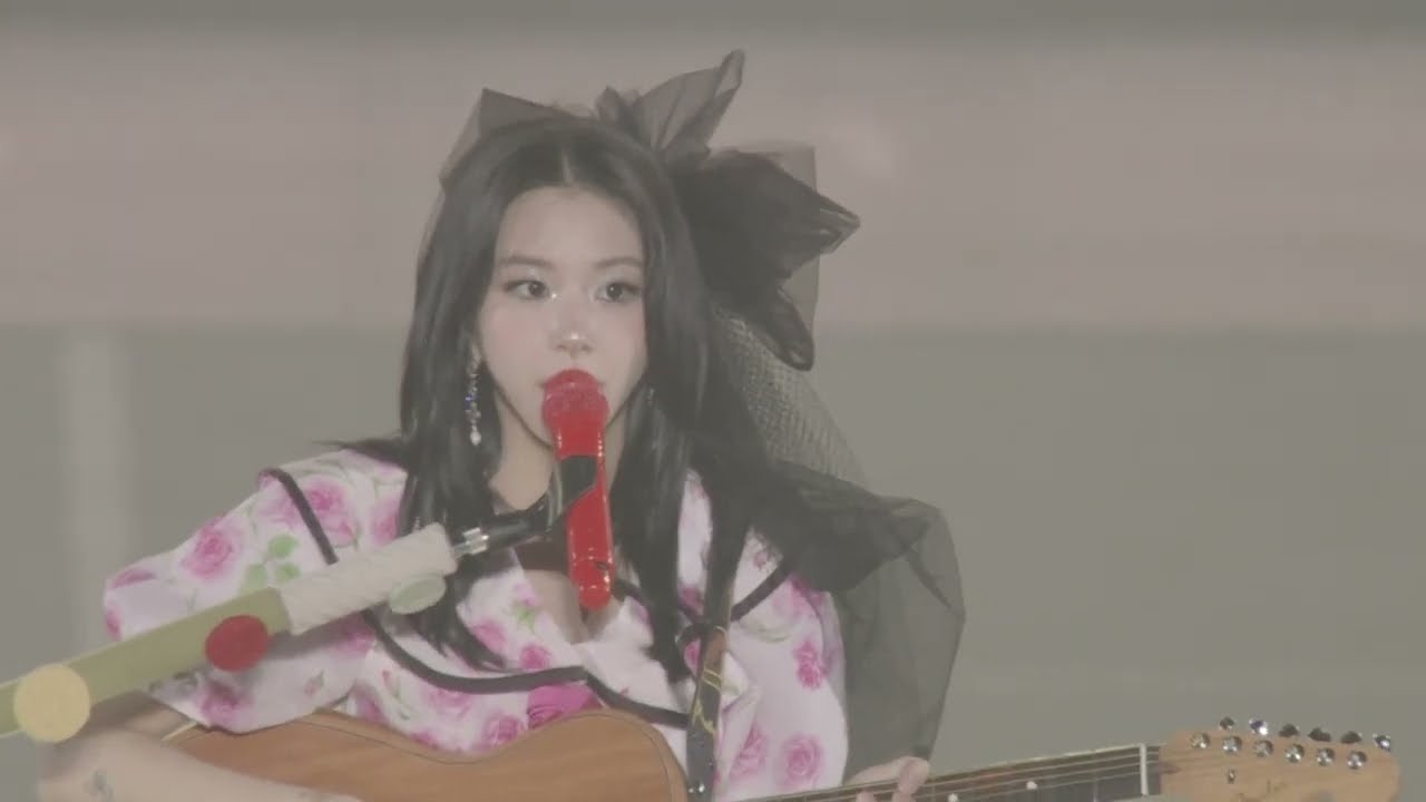CHAEYOUNG -「My Guitar」5TH WORLD TOUR ‘READY TO BE’ IN JAPAN Fukuoka PayPay Dome - Moe Zine