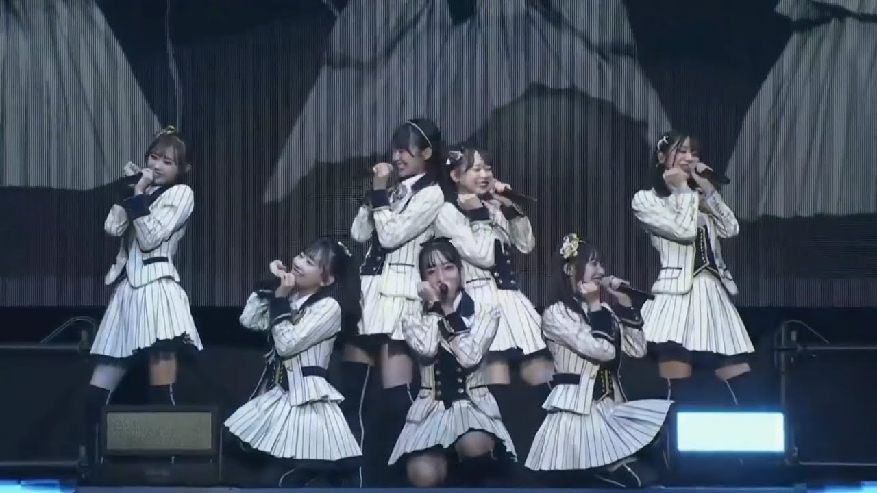 屋上から叫ぶ Okujo Kara Sakebu - AKB48 | MX Matsuri 2023 - Moe Zine