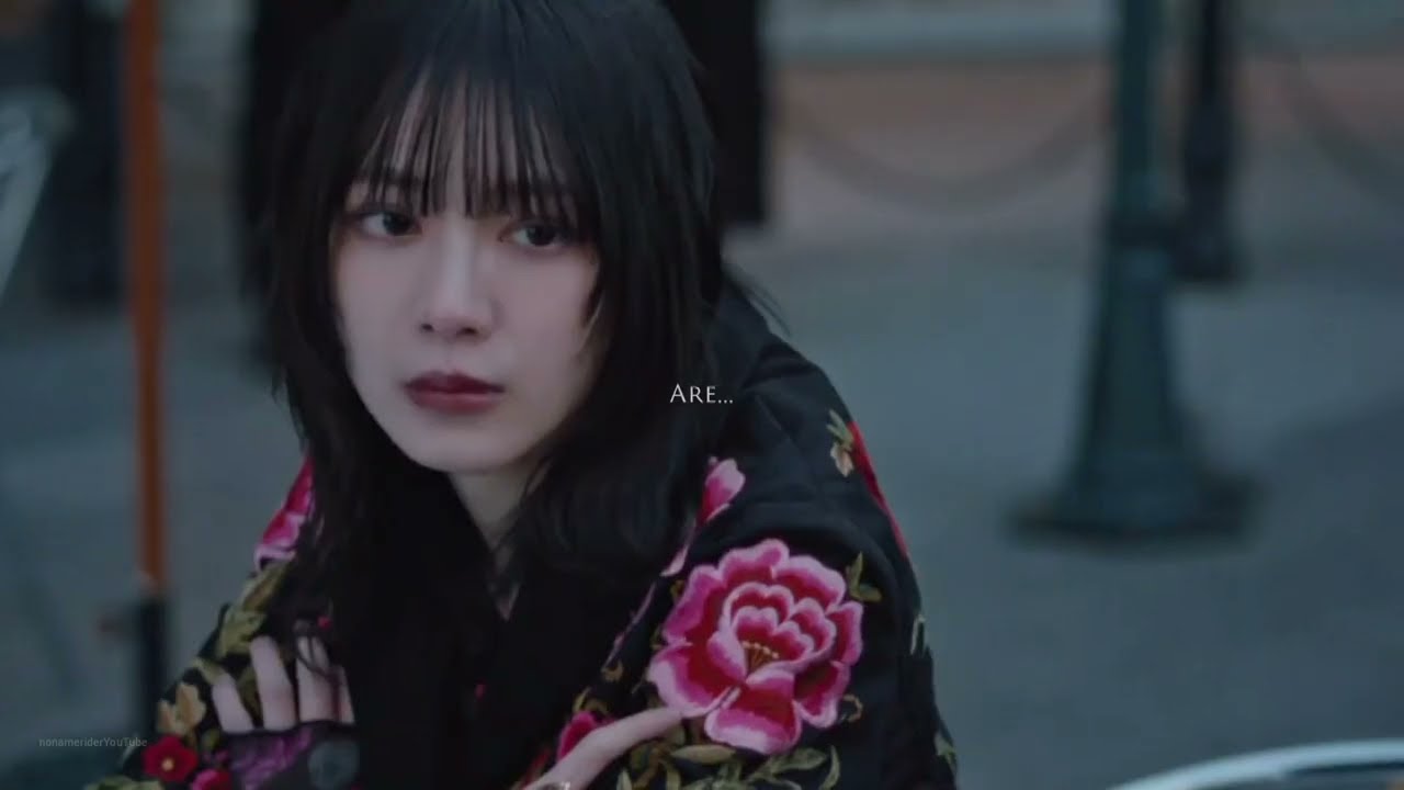 櫻坂46 8th 何歳の頃に戻りたいのか？ CM そこ曲がったら櫻坂 - Moe Zine