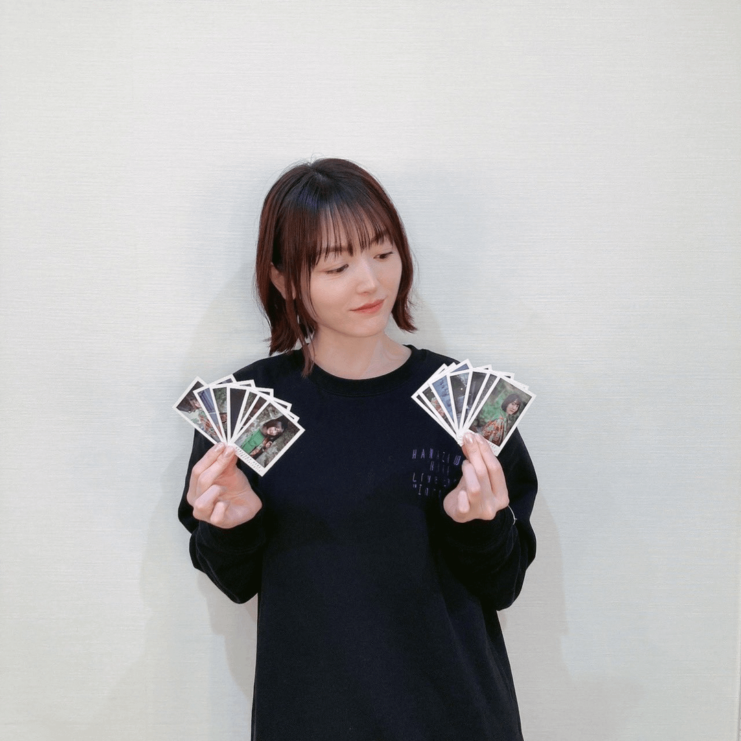 花澤香菜の凹版ライブグッズ - Moe Zine