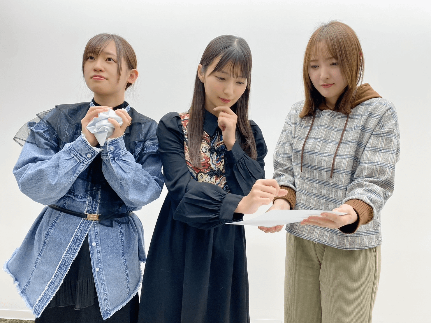 Takahashi Rie, Kouno Marika, and Nagaku Yuki from「Earphones' Pythagorean Theorum」#80 - Moe Zine
