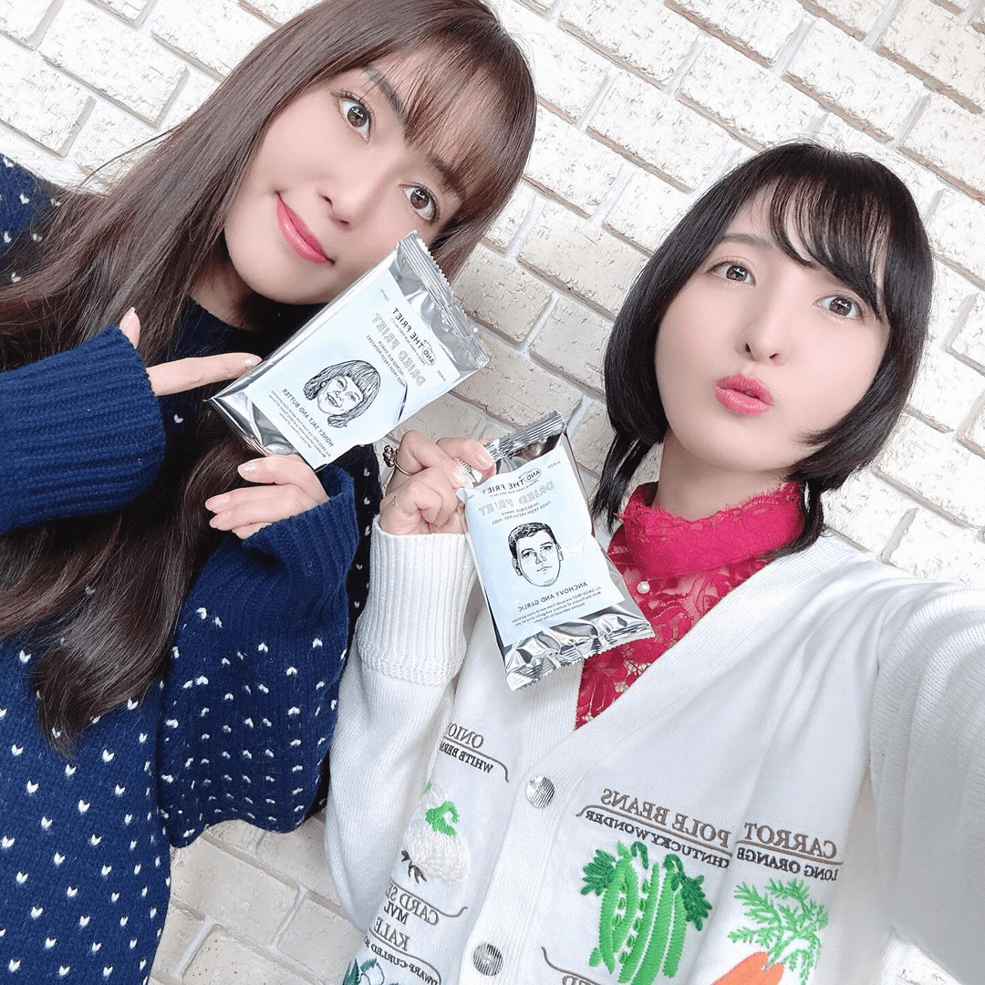 Hikasa Youko and Sakura Ayane from『Yodan wo Yurusanai』#17 - Moe Zine