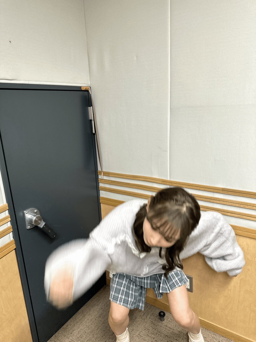 Aoyama Nagisa from「Mayowazu Nagisa」#40 - Moe Zine