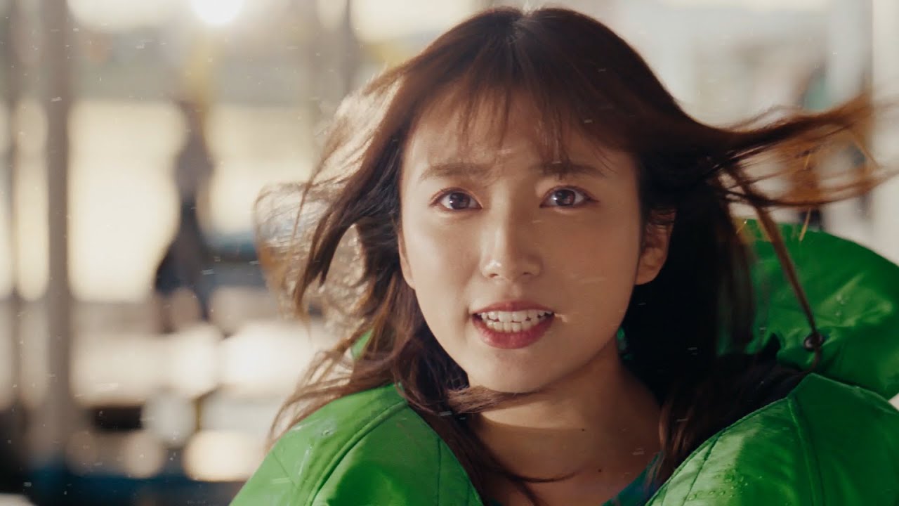 矢吹奈子、新人レーサー「ナコ」役で初登場！ボートレース2024年CM『ボートレース だれもが躍動するスポーツ』第2話「ナコの野望篇」 - Moe Zine