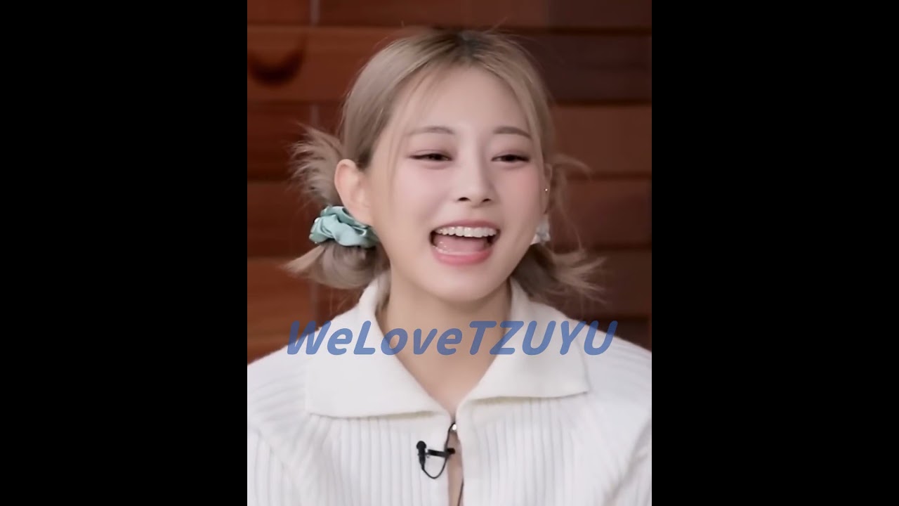 【TWICE TZUYU】TZUYU's bias is MICHAENG🐧🐯💙 - Moe Zine